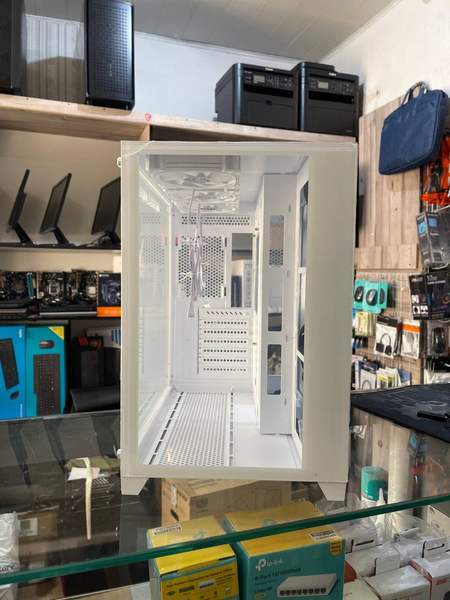 Case ruix pro AQUARIUM white RGB

Model: RUIX PRO