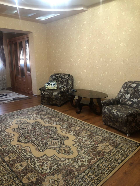 ПРОДАЁТСЯ квартира Юнусабад 18 квартал ориентир Чайка
