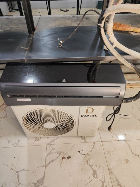 кондитционер Daytel 18