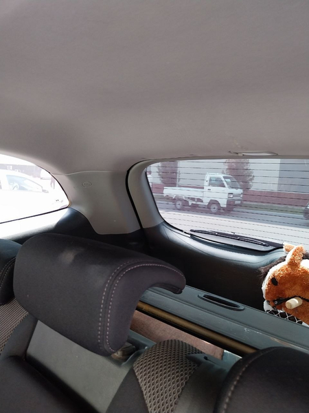 Hyundai srochna sotiladi