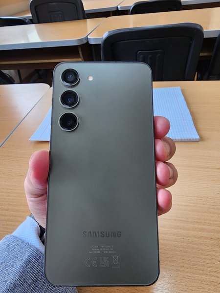 Samsung Galaxy S23 8/256