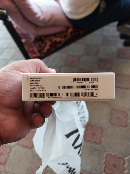 Samsung A73 karopka dakumeti bor