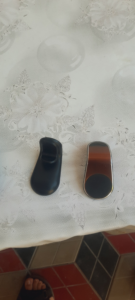 Magnitli telefon ushlagich