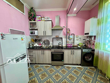 1 xonali 38m² 3-qavat uy sotiladi