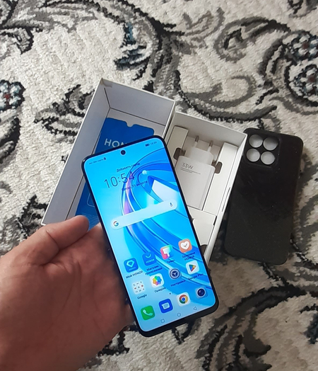 Samsung Galaxy S7 sotiladi