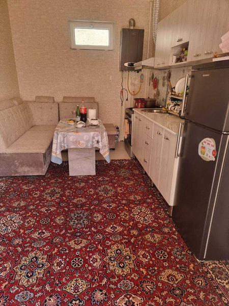 Продаётся компактный коттедж на ул.М.Ашрофий ( Байсун ) 1 сотка
