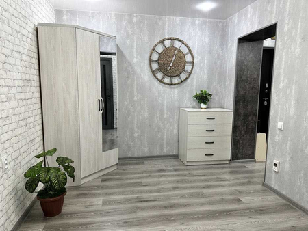 Сдаётся квартира Рисовый 1/4/4. 30м2 Заходи Живи