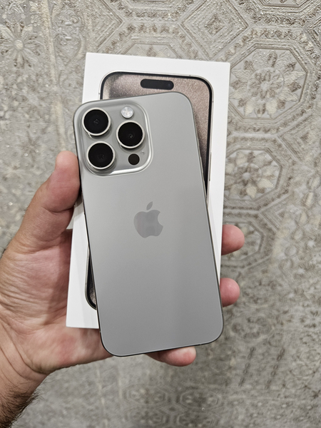 Iphone 15 pro 128 gb