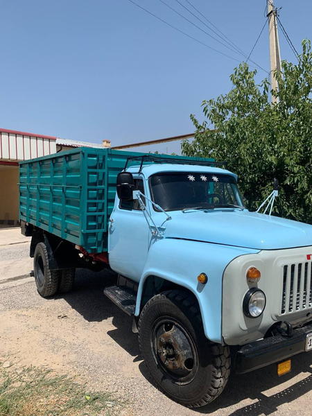 Gaz 53 1988 yil sotladi
