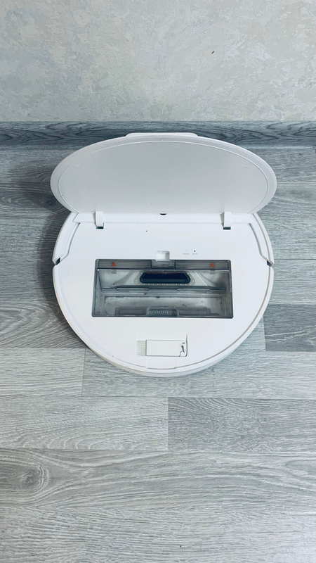 Продается моющий робот пылесос Xiaomi Dreame Robot Vacum Mop-F9