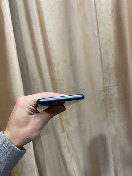 Iphone 11 64 tali karopkali