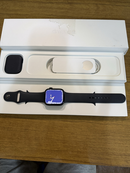 Продам свои Apple wacth 7 45mm midnight