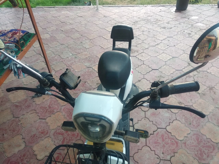 Elektro Skuter sotiladi