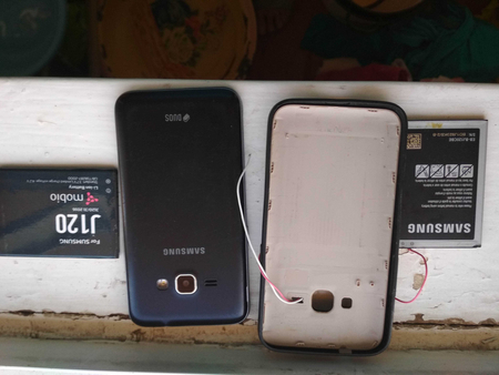 продается смартфон Samsung galaxy, Sony Ericson. Nokia