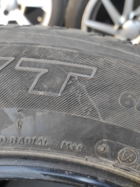 Treblezr baloni 265/60/18 bridgston made in Thailand kam yurgan aybi y
