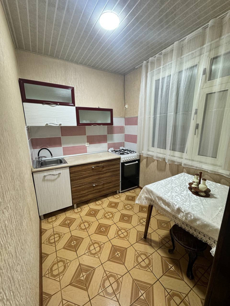 2/1/5 Буюк Ипак Йули 54м2 Зеркалка Максим Горький