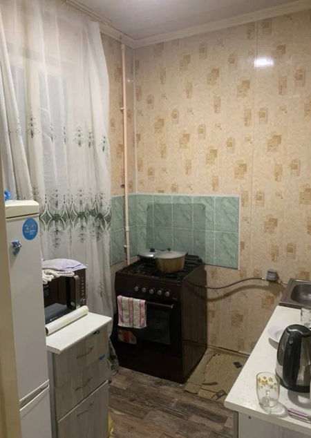 Чиланзар 19 квартал 1/3/4 Срочно 1.5х6 Балкон 38 квадратов 50500$