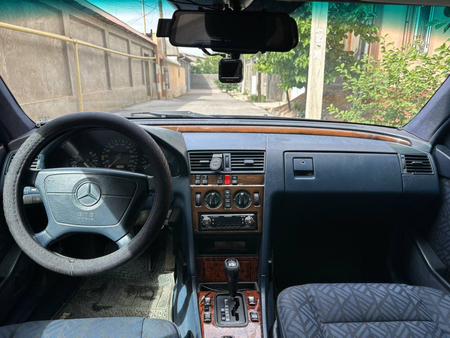 Mercedes c200 elegant полная комплектация, Мераедес с 200 элегант