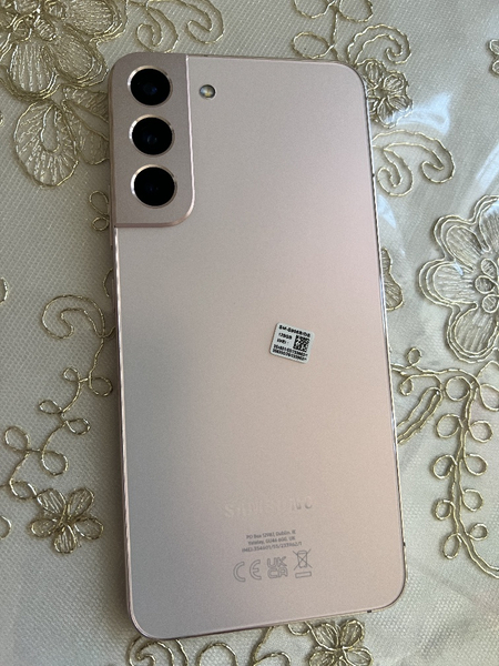 Samsung S 22+ состояние идеальное