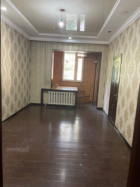 Продажа под коммерций.  Продаётся 2 комнатная квартира