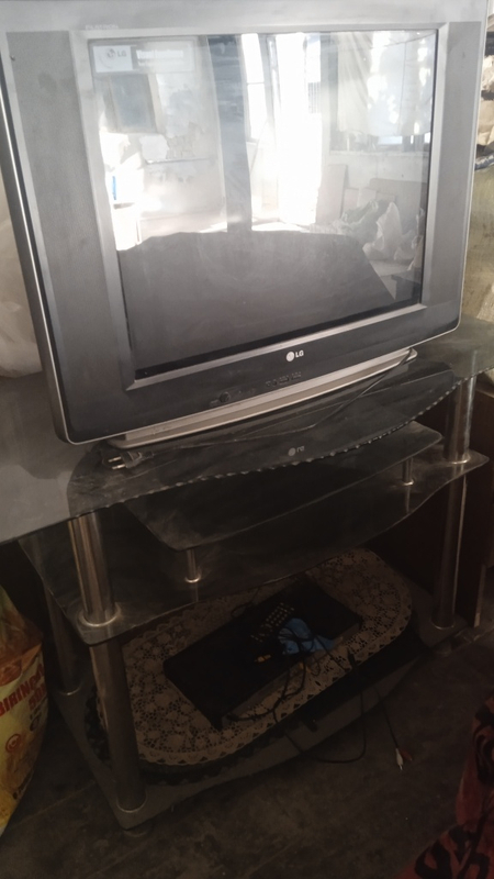 Televizor. LG 72