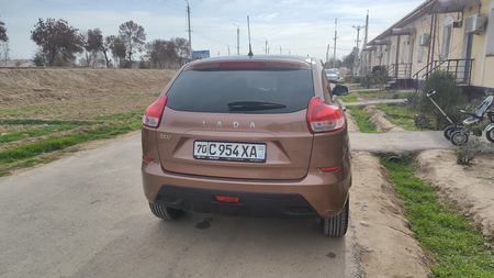 LADA Xray Xolati zur