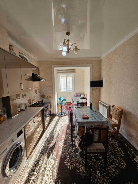 4 xonali 130m² 1-qavat uy sotiladi