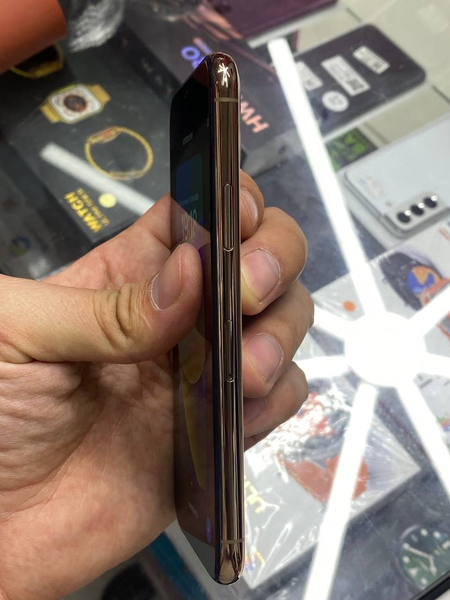 iphone 11pro 64gb
