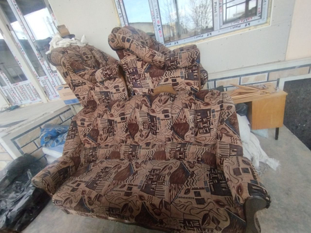 Mebel komplekt sotiladi