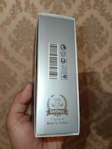 Срочно продам новый женская духи Every women