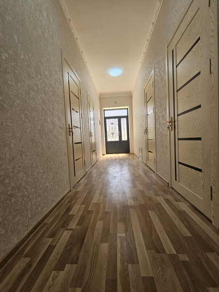 Продаётся новый дом в махалле Тинчлик в Кибрайском районе.