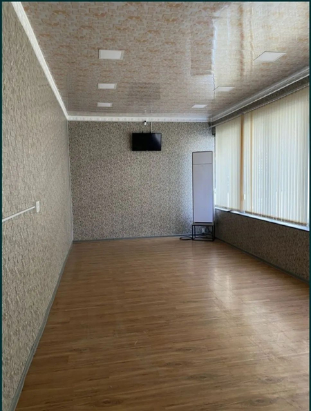 Дархан Инконель аренда 35м2 вдоль дороги под кофейню выпечку офис