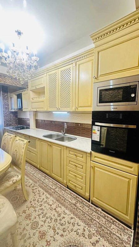 V5208 квартира 3в2/5/9 Дружба народов Ор.р: Сой кафе Шайхантахур  72м2