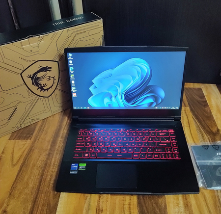 Msi.RTX4050 6gb/Core i7 12650h/16gb ram/512gb ssd/15.6\\\