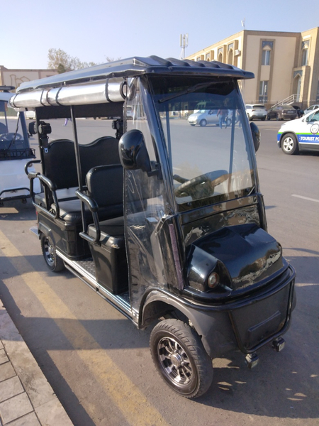 Elektro golf car sotiladi