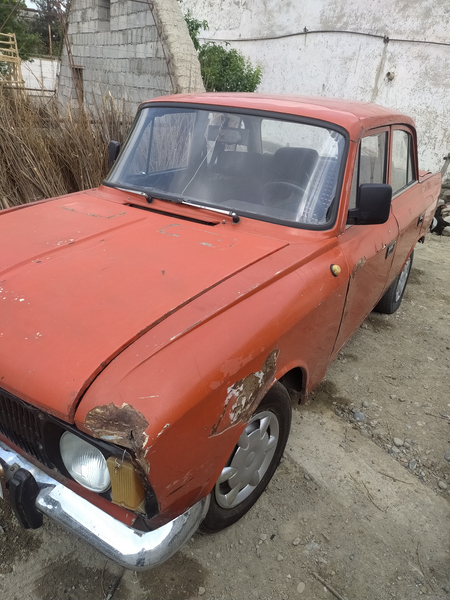 Moskvich 412 holati yaxshi