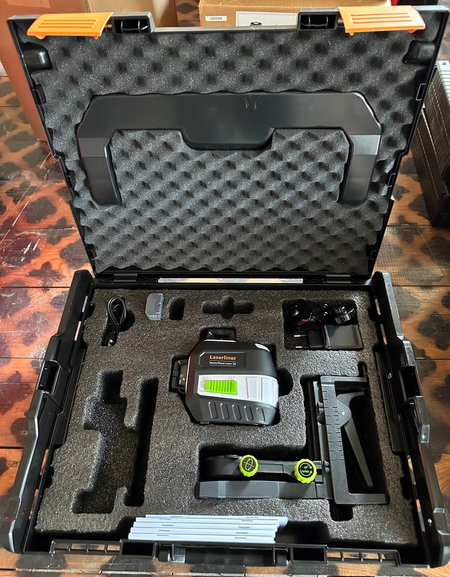Ротационные лазеры, Лазерный уровень Laserliner Master Plane Laser 3G