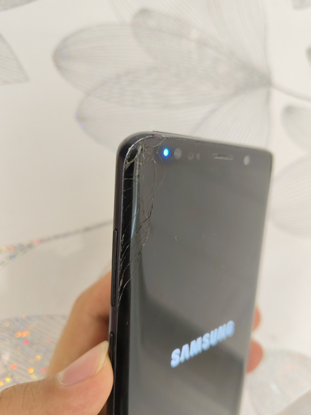 Samsung S9+ 400 000