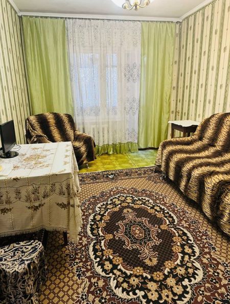 Куйлюк 2/4/4. 60м2. Срочно сотилади