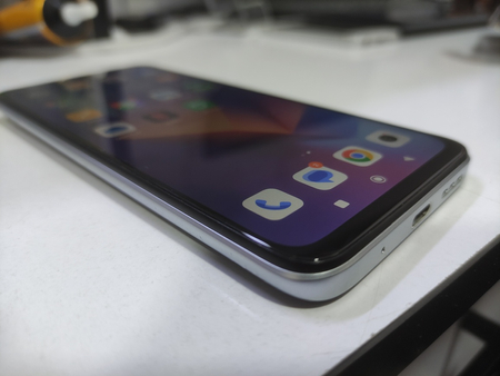 Srochna redmi 10 sotiladi