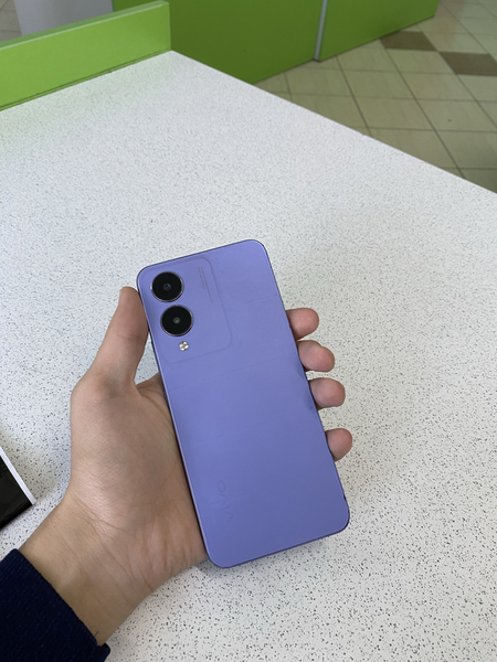 Vivo y 17S arzon narxda.