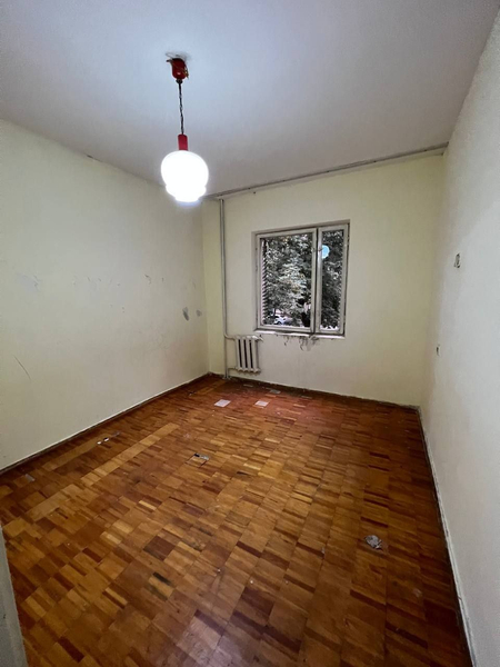 Продаётся 3 х комн. квартира Армад Югнакий. М.Улугбекском рн