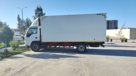 Isuzu  NQR 71.         .