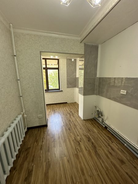 Продаётся 2хкомнатная квартира в 6-микрорайоне