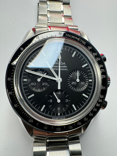 Omega Speedmaster Moonwatch 42mm