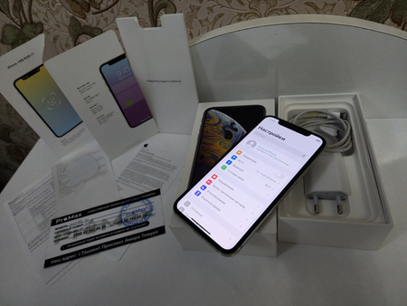 iPhone 13 pro MightGreen ideal Karobka dk bor sastayana Tinu