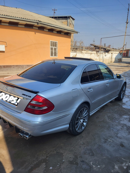 Мерседес бенс w211