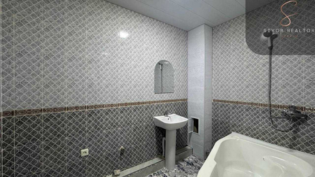 №3050/2696.Продается 2х-комнатная квартира в Новостройке.