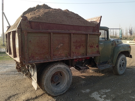 Zil 130 Ural mator xolati yaxshi mator.karopka.zadnimos  zoʻr aybiyo\\\'q