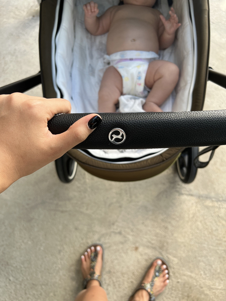 Коляска Cybex люлька цаета хаки